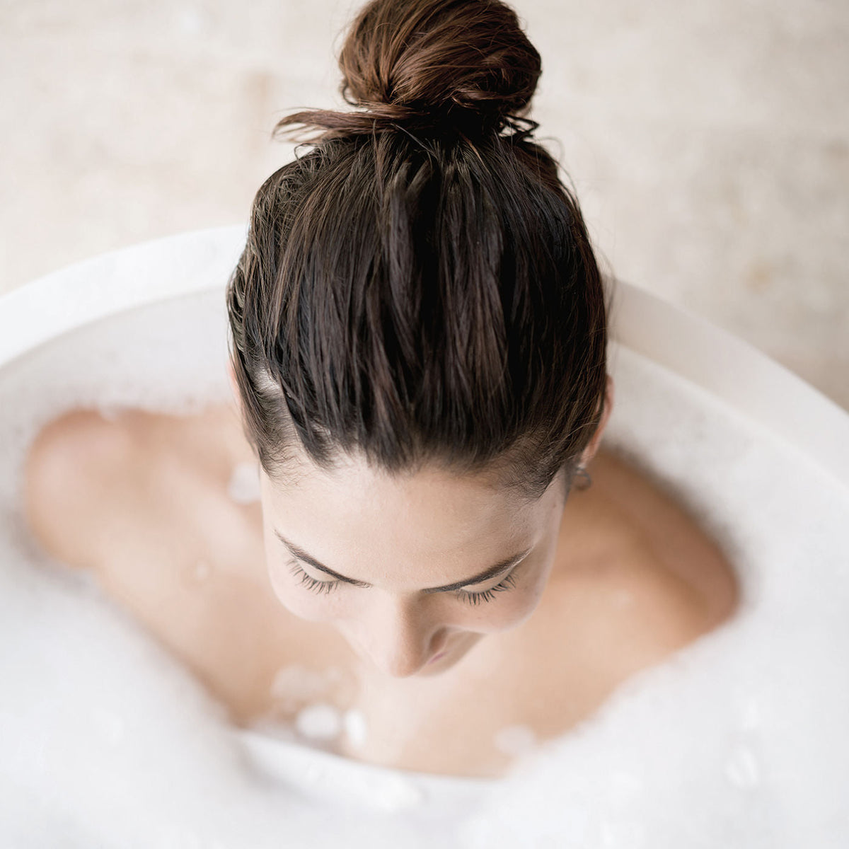 Jaką wannę wybrać? Komfort kąpieli a pojemność wanny i zużycie wody ...